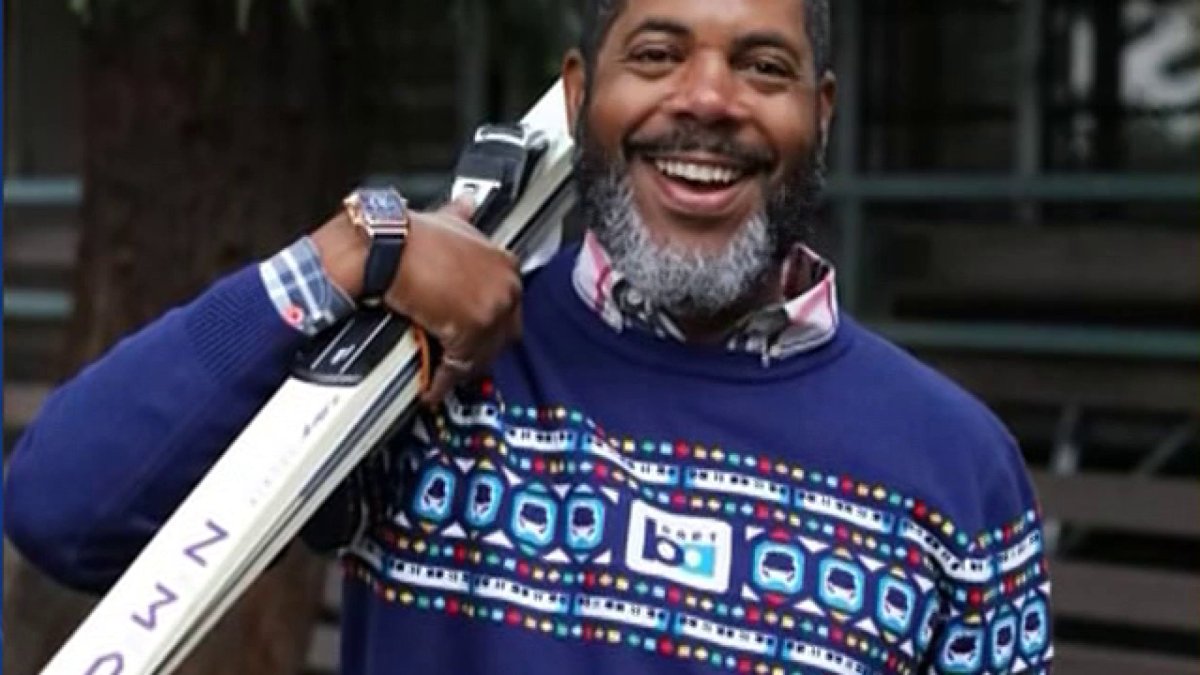 BART introduces new holiday sweaters for presale – NBC Bay Area