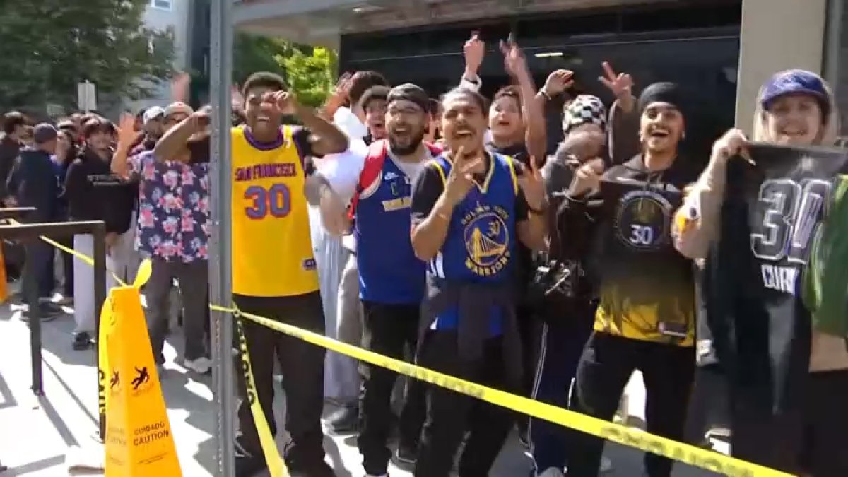 Steph Curry promotional event draws fans in San Jose – NBC Bay Area