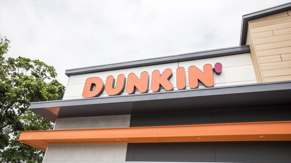 Stow, Mass. changing its name to Dunkin’ for a day on July 24 – NBC Bay ...