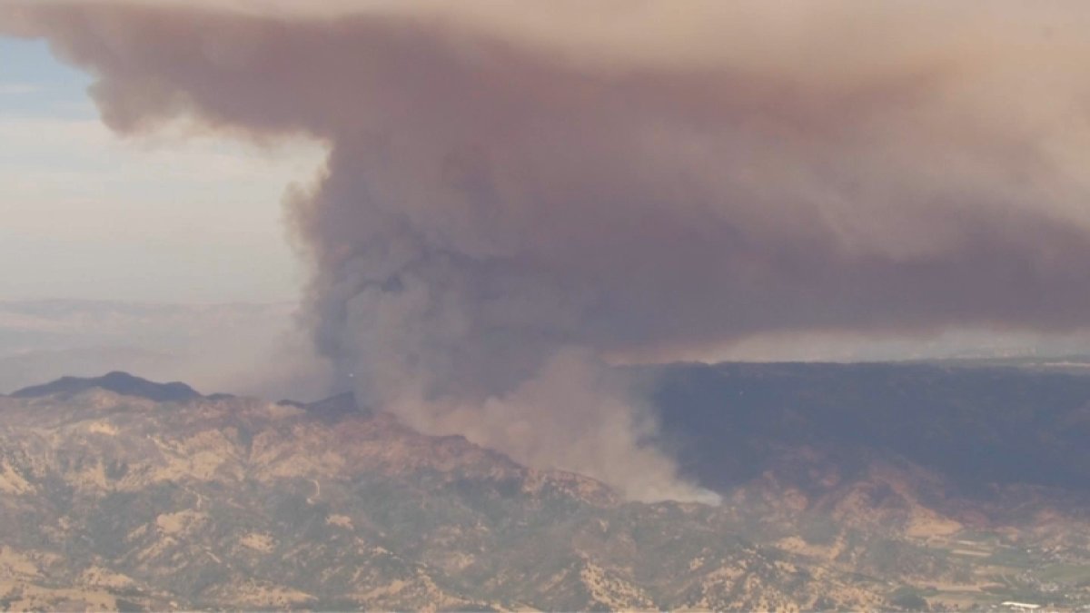 Brush fire breaks out near Calistoga – NBC Bay Area