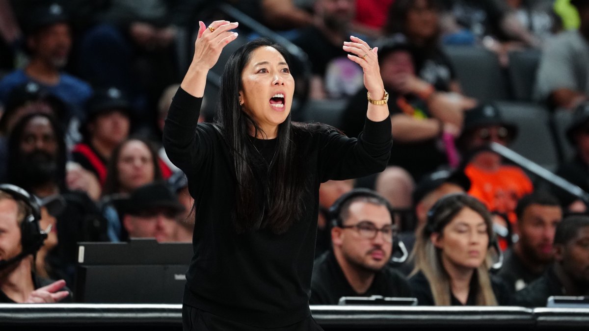 Natalie Nakase named WNBA Coach of the Year – NBC Bay Area