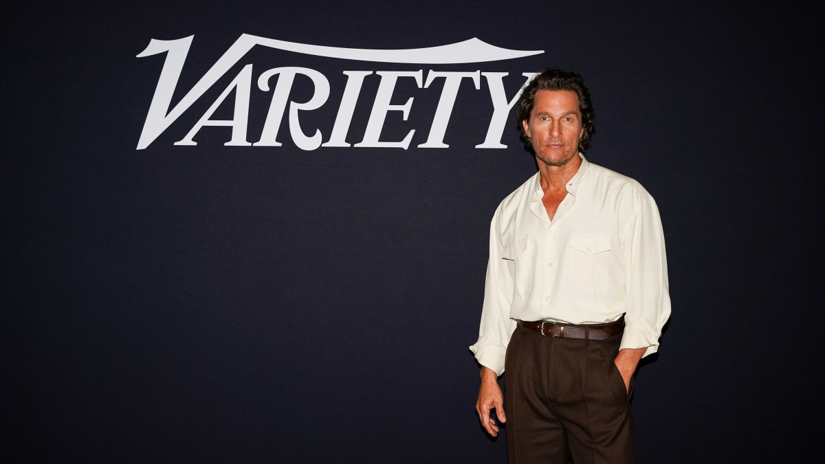 Matthew McConaughey reveals bedroom secret that saved his marriage – NBC Bay Area