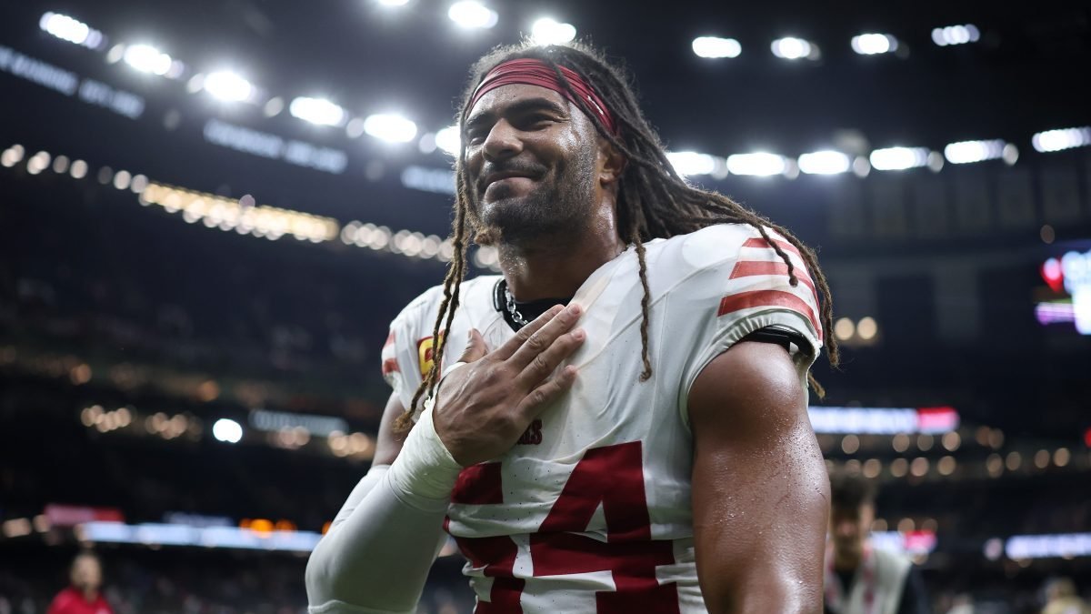 Fred Warner has emotional reaction to crowd after 49ers’ win – NBC Bay Area