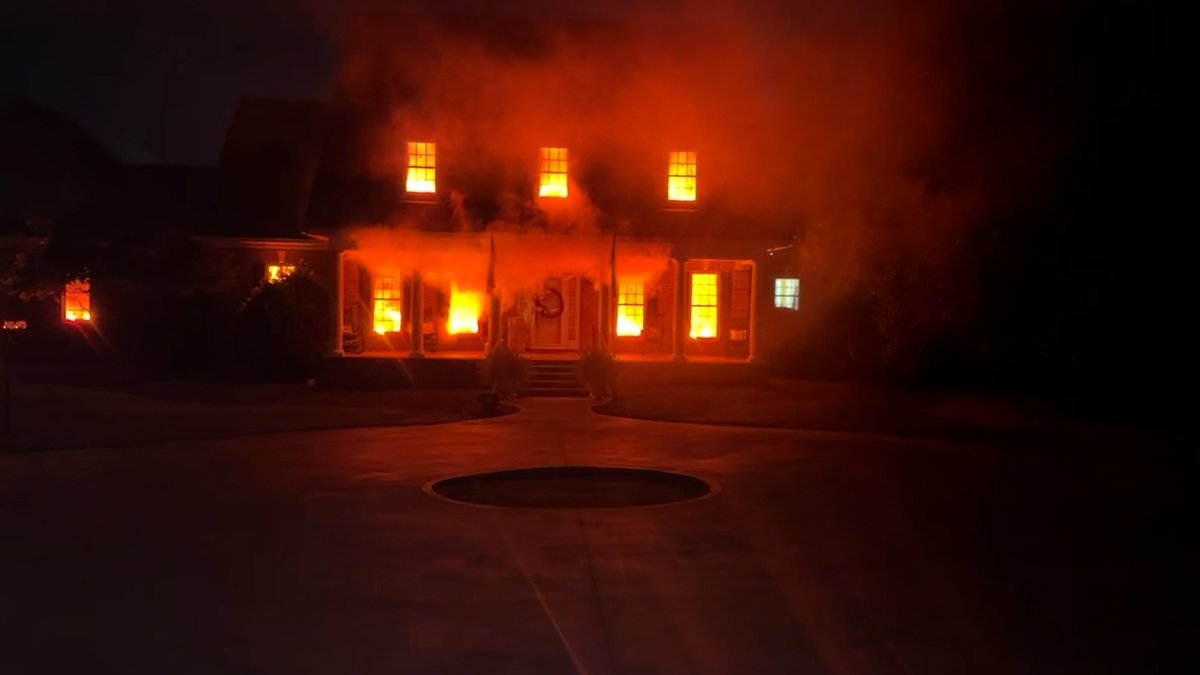 Why people are calling the fire department over this family’s Halloween ...