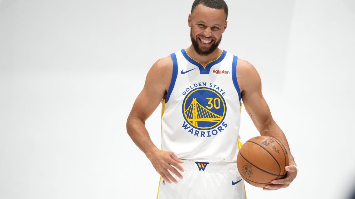 Warriors star Steph Curry to join exclusive club in NBA history – NBC ...