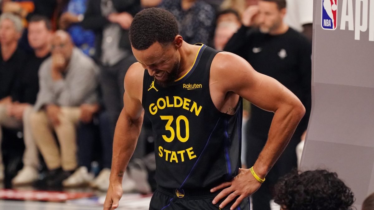 Steph Curry sustains quad injury in Warriors’ loss to Rockets – NBC Bay ...