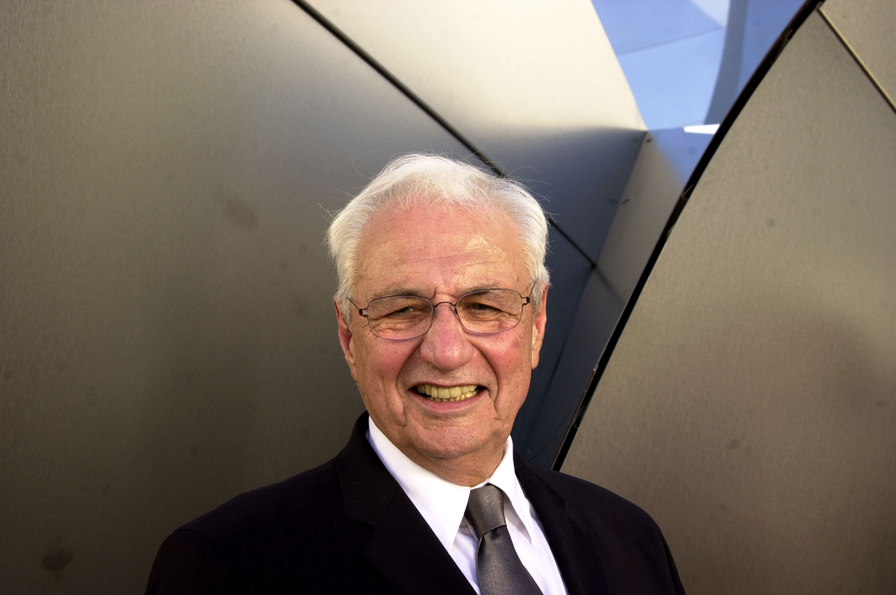 Legendary architect Frank Gehry dies at 96 – NBC Bay Area