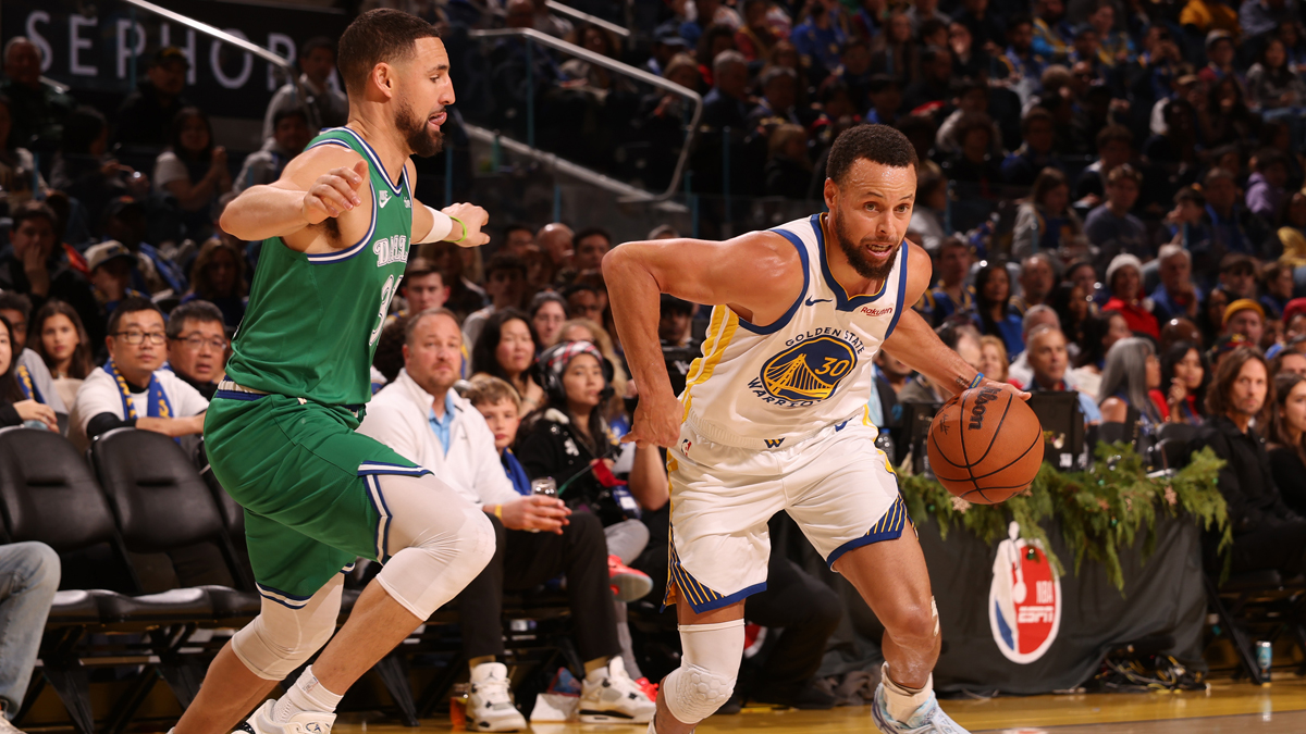 Warriors observations: Steph outshines Klay in win over Mavs – NBC Bay Area
