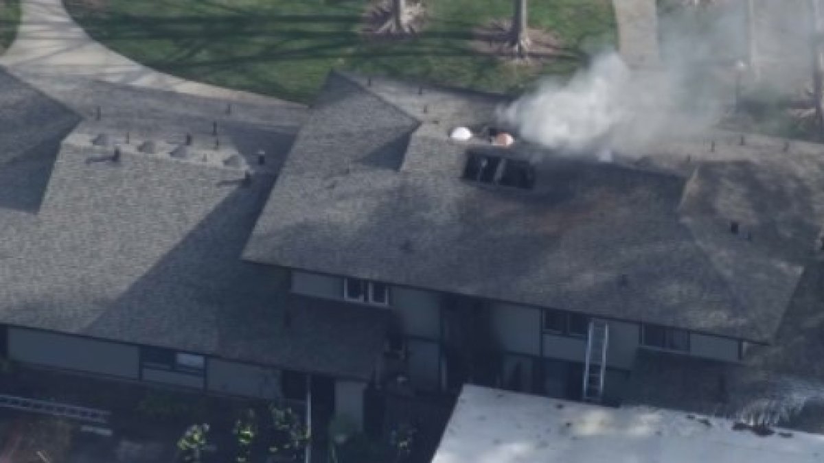 Crews contain 2-alarm apartment fire in Concord – NBC Bay Area