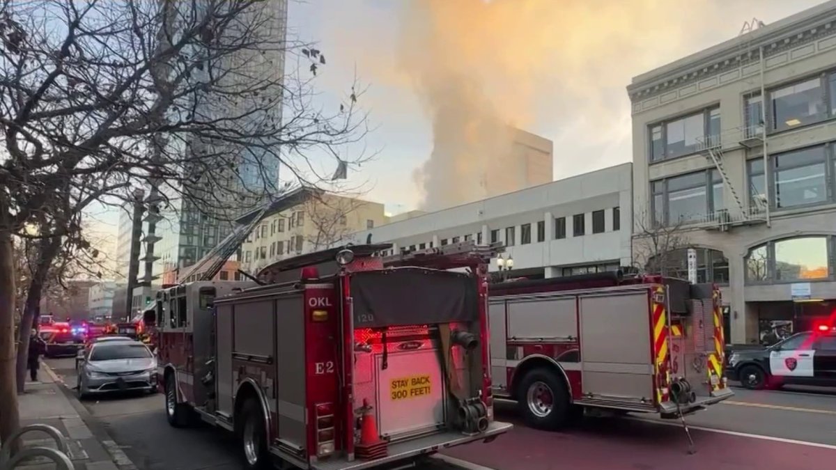 Crews battle 3-alarm fire at residential building in Oakland – NBC Bay Area