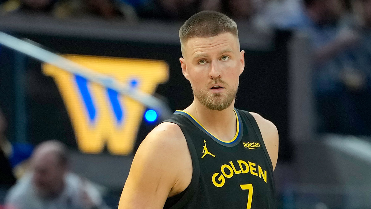 The two acts of the Kristaps Porziņģis Experience hits Warriors – NBC ...