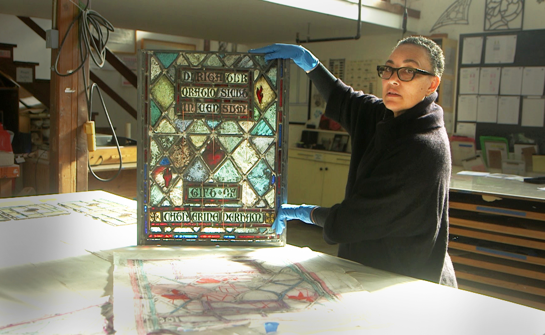 Bay Area woman bringing light back to stained glass – NBC Bay Area