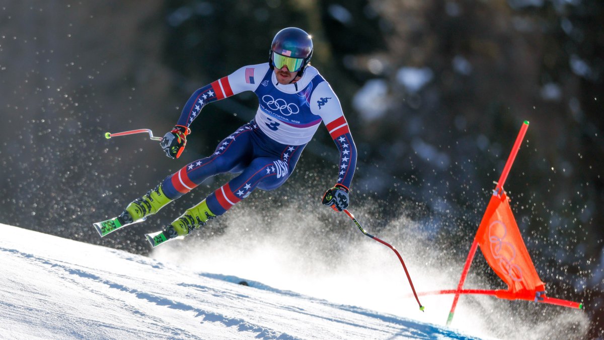 HIGHLIGHT: Bryce Bennet lands smooth jump in Men’s Alpine – NBC Bay Area