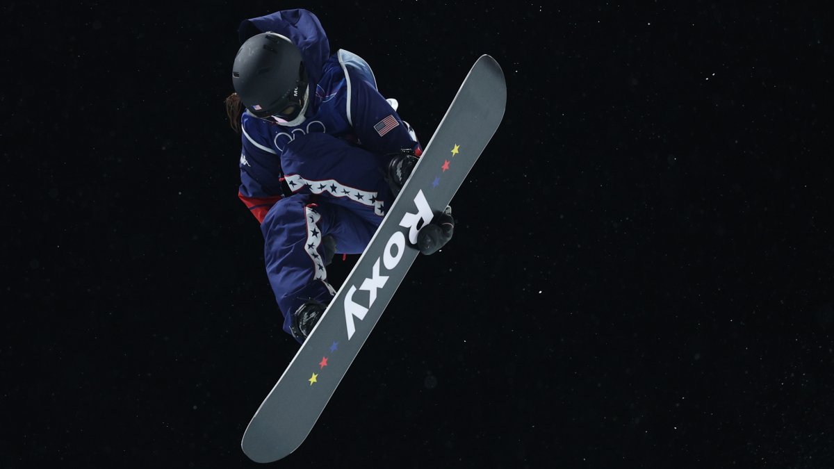 Watch: Chloe Kim grabs silver in women’s snowboard halfpipe final – NBC ...