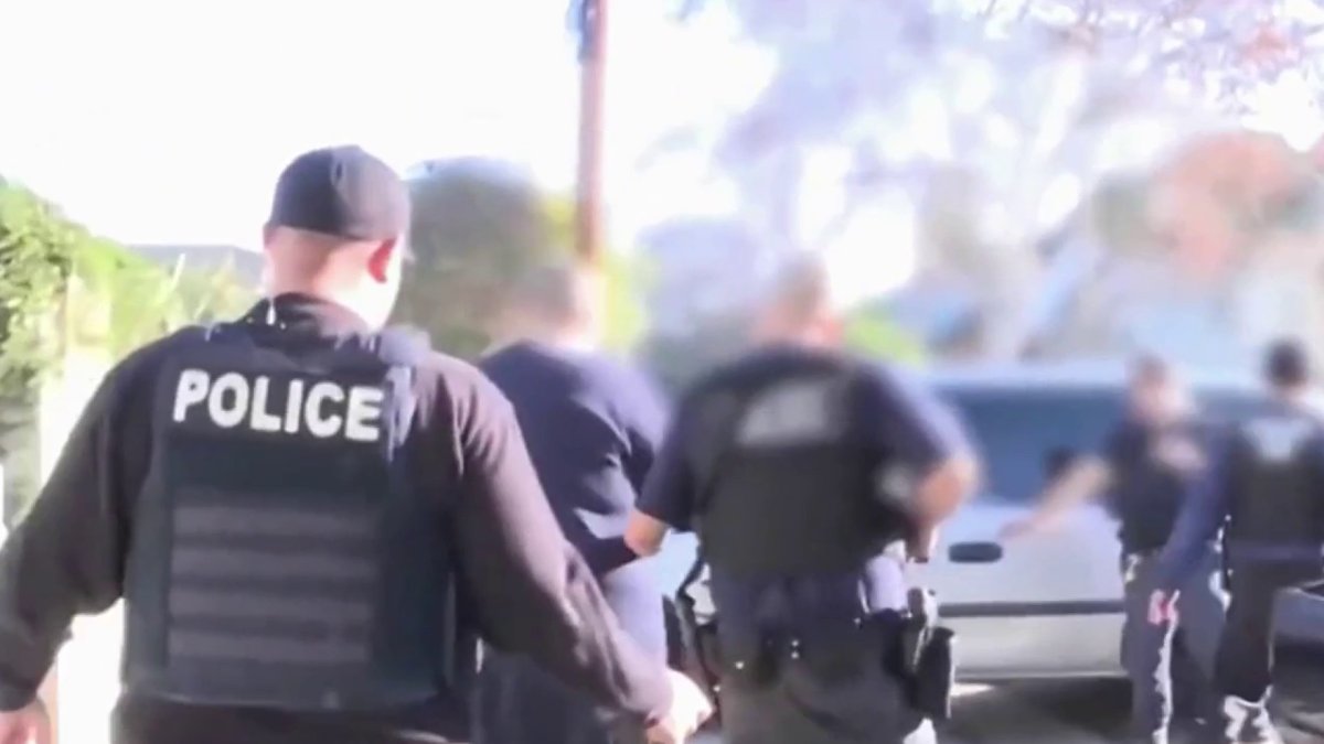 Santa Cruz County to consider ordinance banning ICE staging on county ...