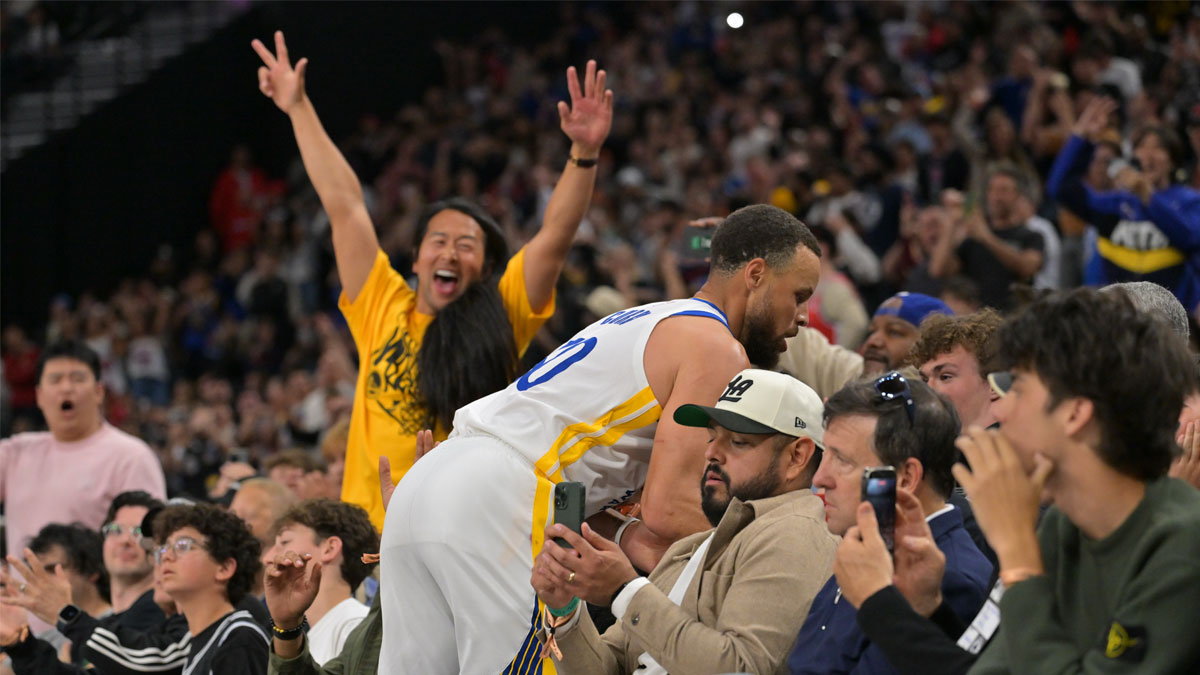 Watch Steph Curry hilariously ask fan if clutch shot went in – NBC Bay Area