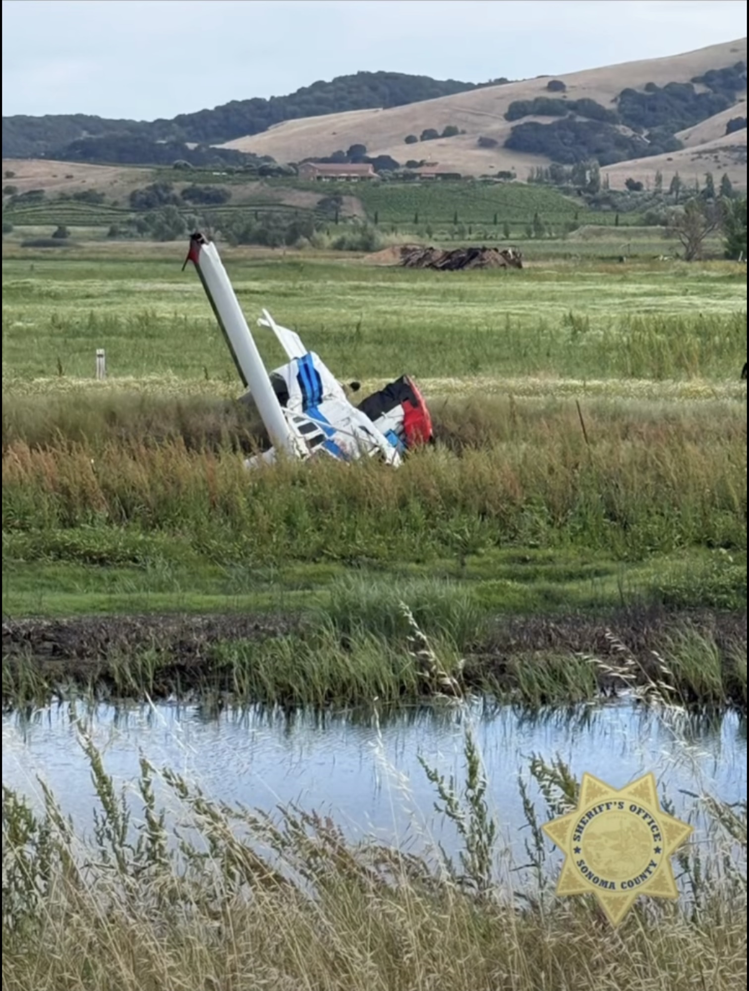 Small plane crashes at Sonoma Valley Airport – NBC Bay Area