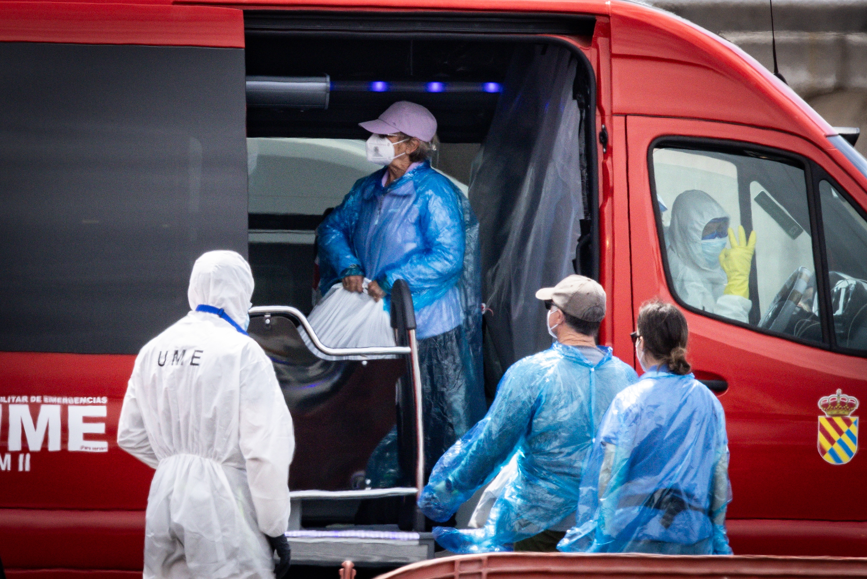 Americans evacuated from hantavirus-stricken cruise ship off Spanish ...