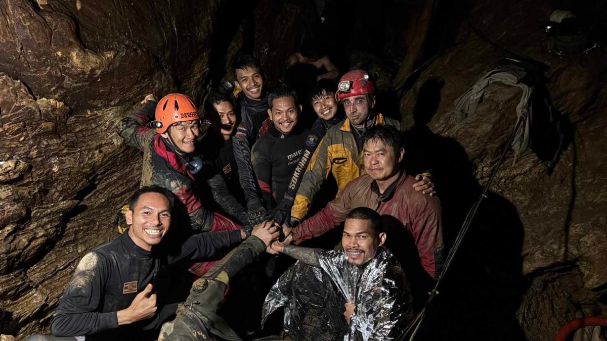Four more men rescued from flooded cave in Laos – NBC Bay Area