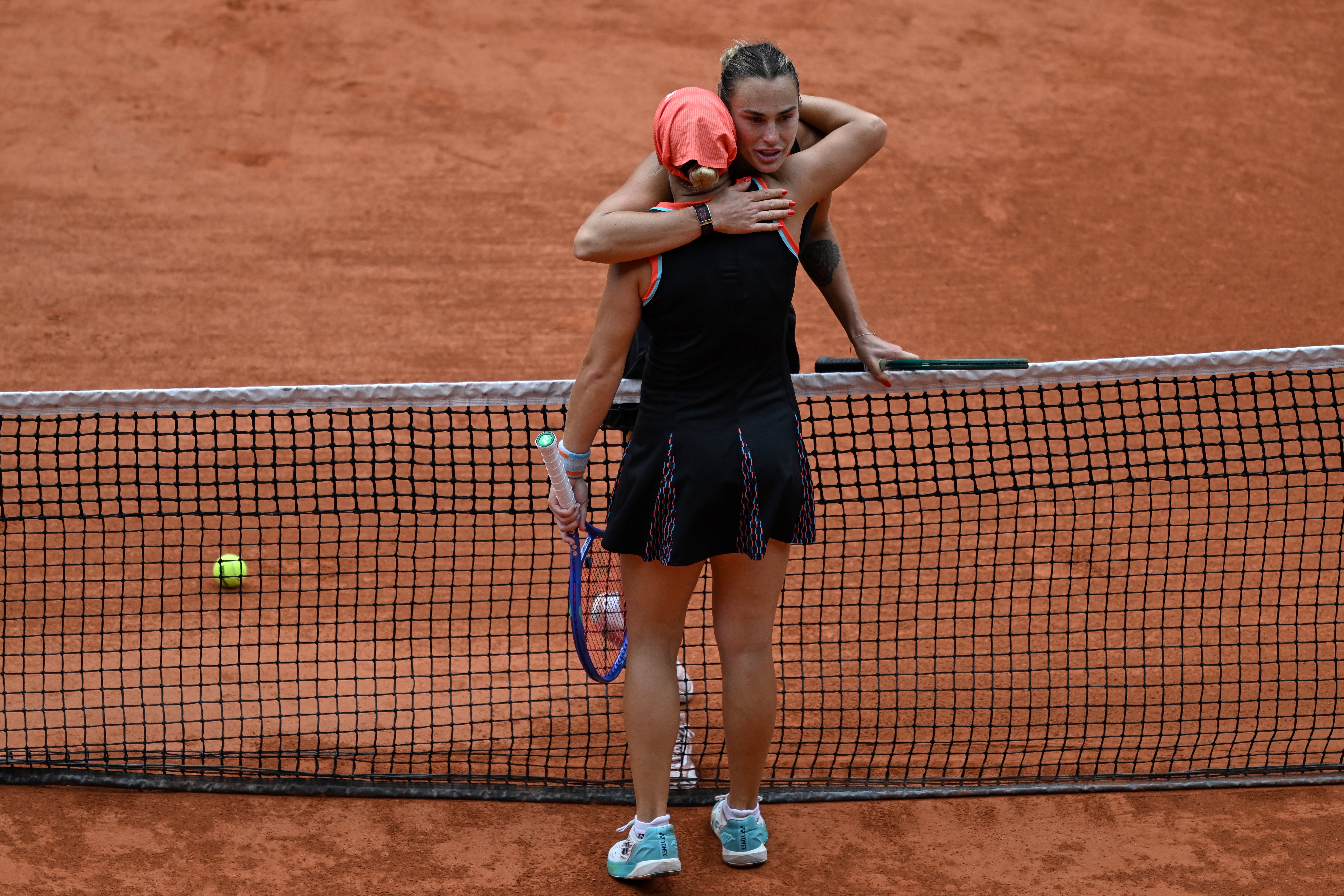 Aryna Sabalenka falls to Diana Shnaider in French Open quarters – NBC ...